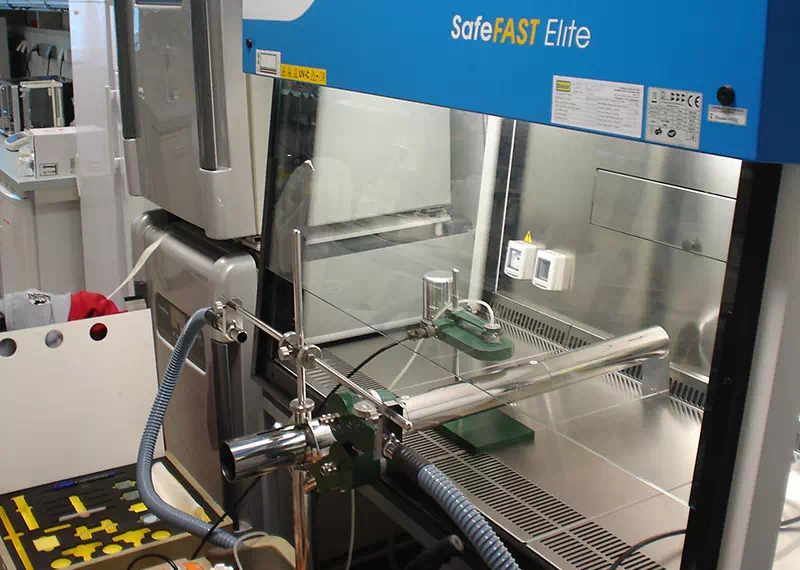 Test di contenimento cappe chimiche e biologiche con KI DISCUS